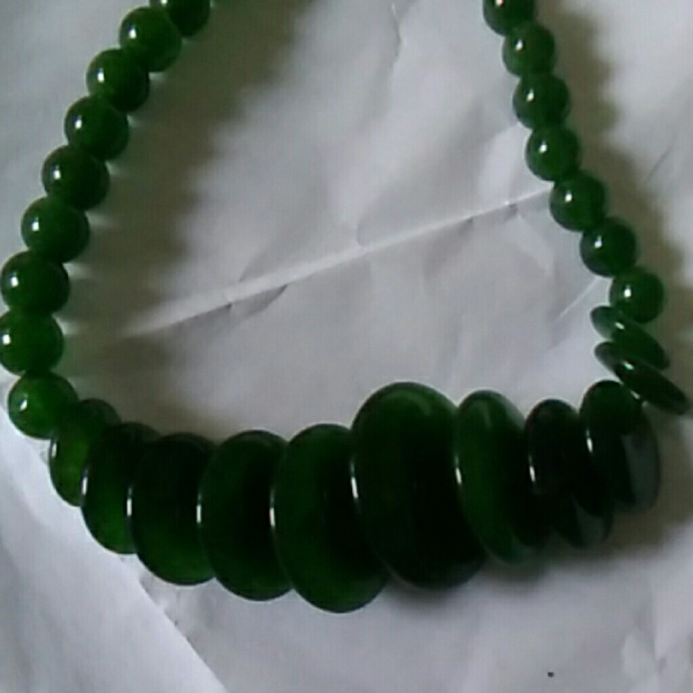 Green Emerald Green Color Gemstone Necklace - Gem